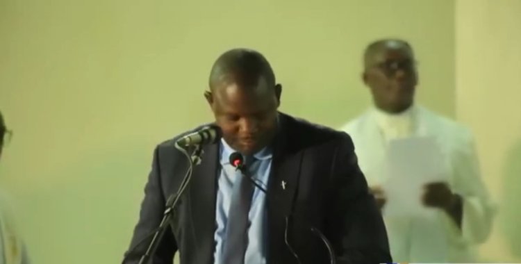 ADEPR: Nyuma yo kugaragara mu gitambo cya Misa, Pasiteri isaie ngo ...